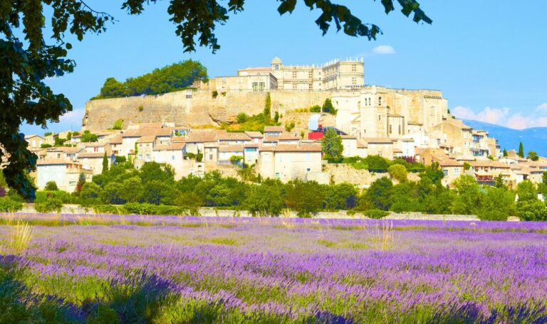 Les 10 plus beaux endroits à visiter absolument dans la Drôme - Hôtel ...